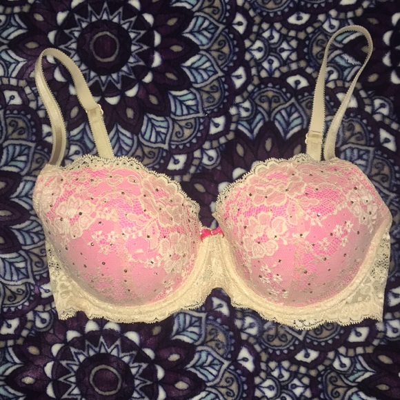 Victoria's Secret | Intimates & Sleepwear | Victorias Secret 32dd ...
